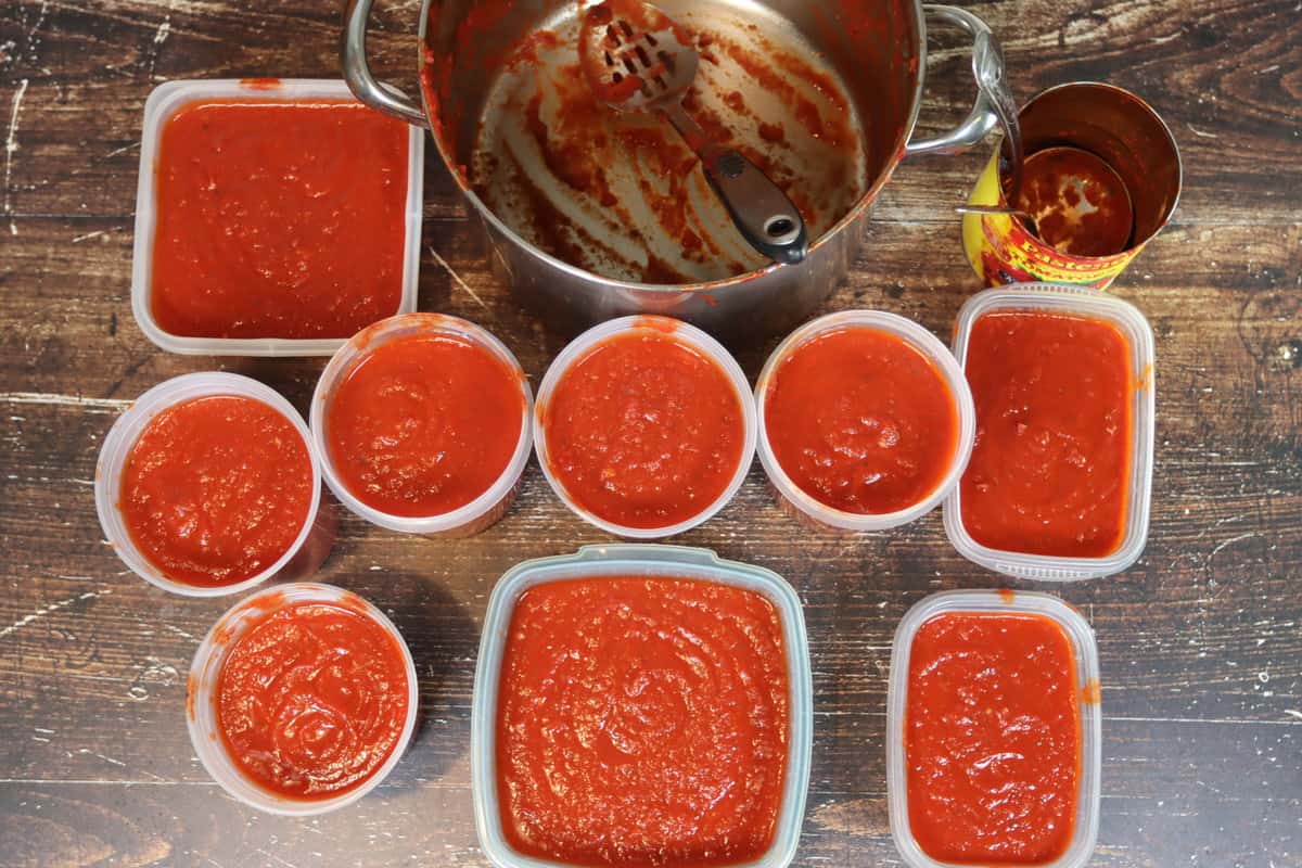 Big Batch Spaghetti Sauce Without Meat - Eat the Bite