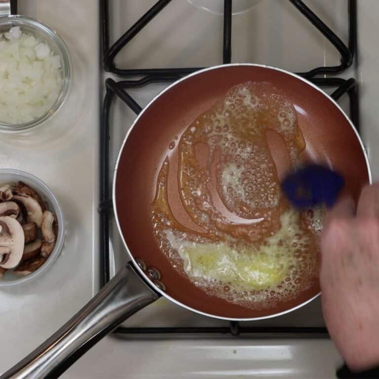 How to Flip an Omelet (it's all in the wrist) - Eat the Bite